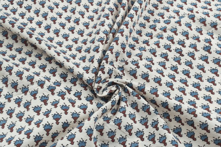 Pre-Cut 0.70m Ajrakh Pure Soft Cotton HandCrafted Fabric - AvagataSara